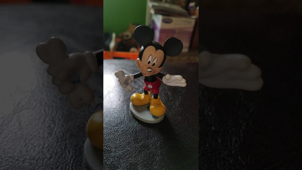 1 was mickey and alligators all around - YouTube