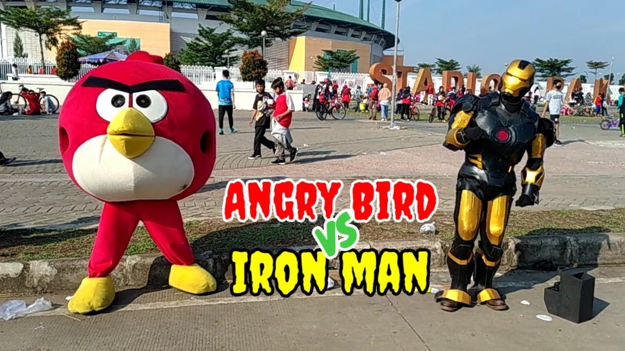 Badut Angry Bird duet Iron man joget remix dance - YouTube