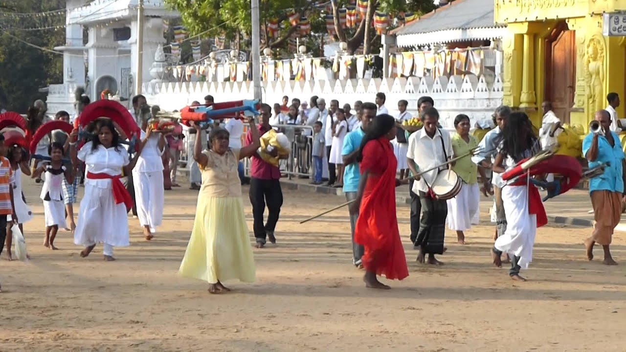 Kataragama temple - YouTube