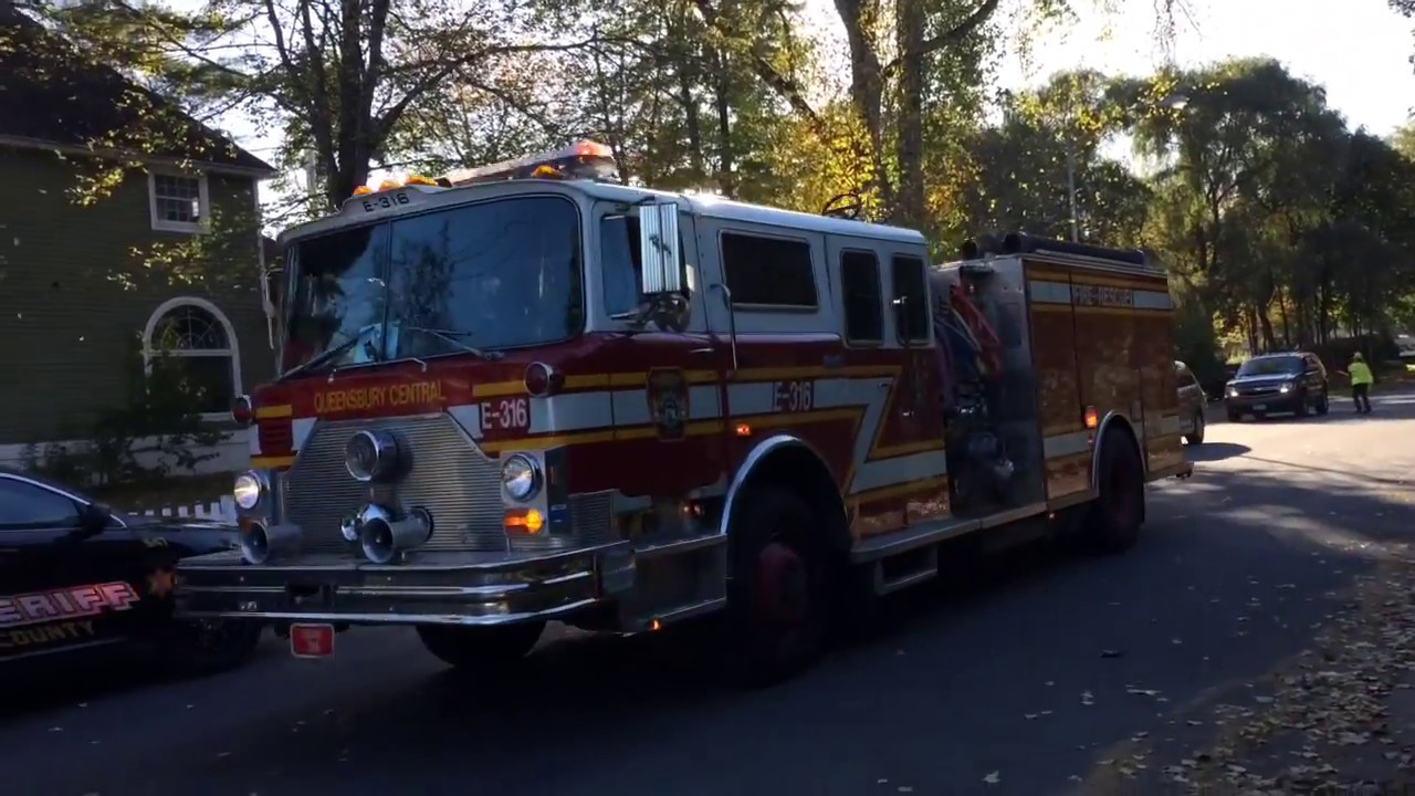 Queensbury Central Fire Engine 316, Car 218, and Engine 317 Responding ...