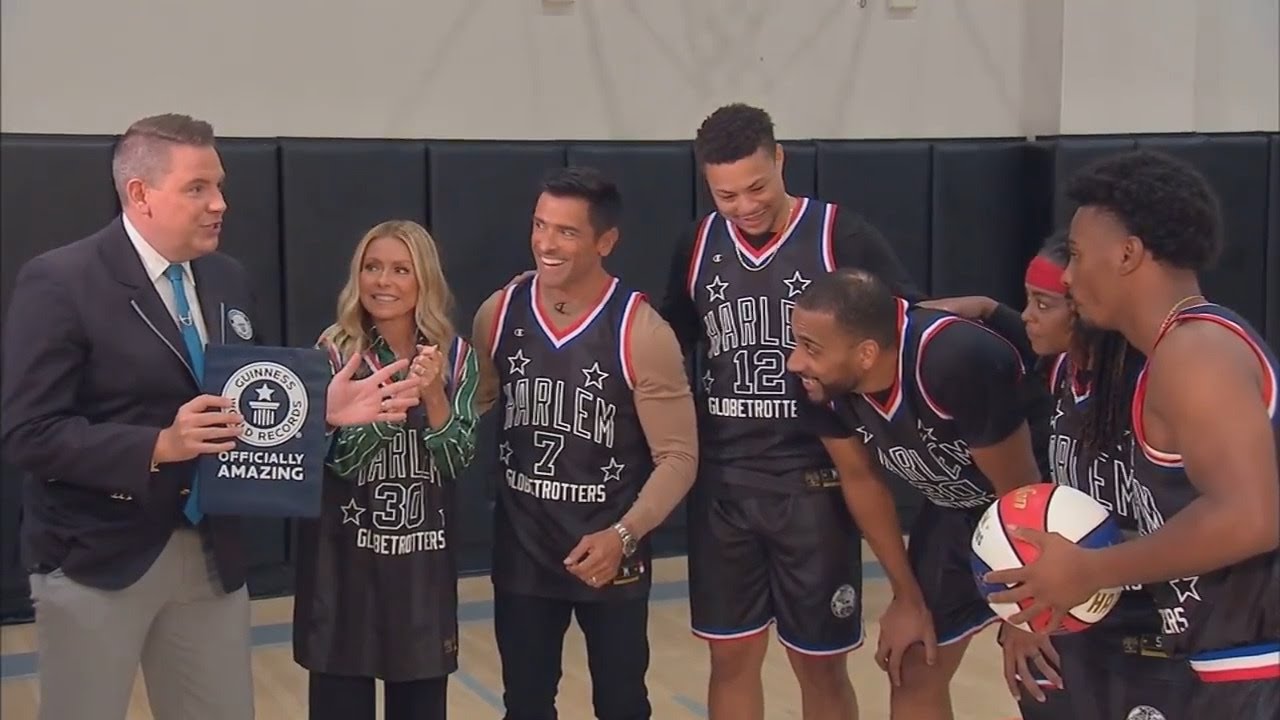 Record Breaker Week: Most Basketball Alley-Oop Slam Dunks in 1 Minute ...