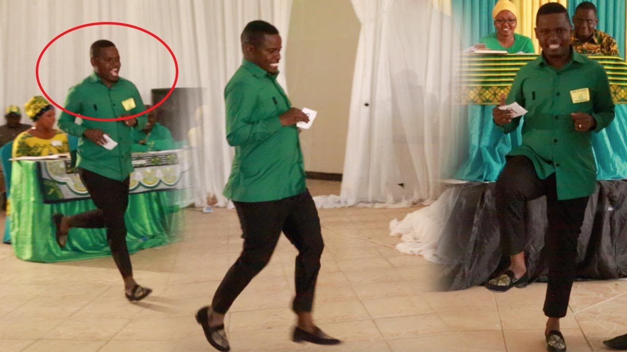 MBWEMBWE ZA MC PILIPILI AKIMBIA MBIO MBELE YA WAJUMBE WA CCM CHEKI ...