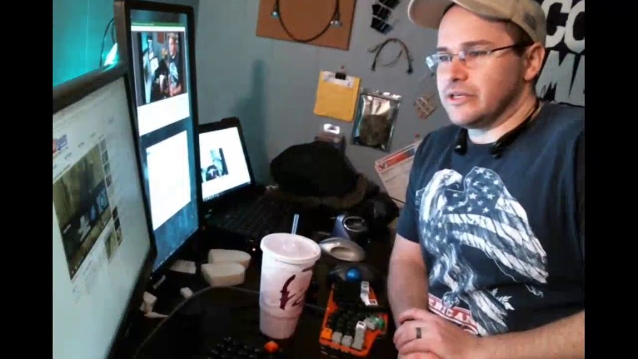 Mechanical Keyboards & Guns Q&A (Troy Fletcher Freelance Coding Live ...