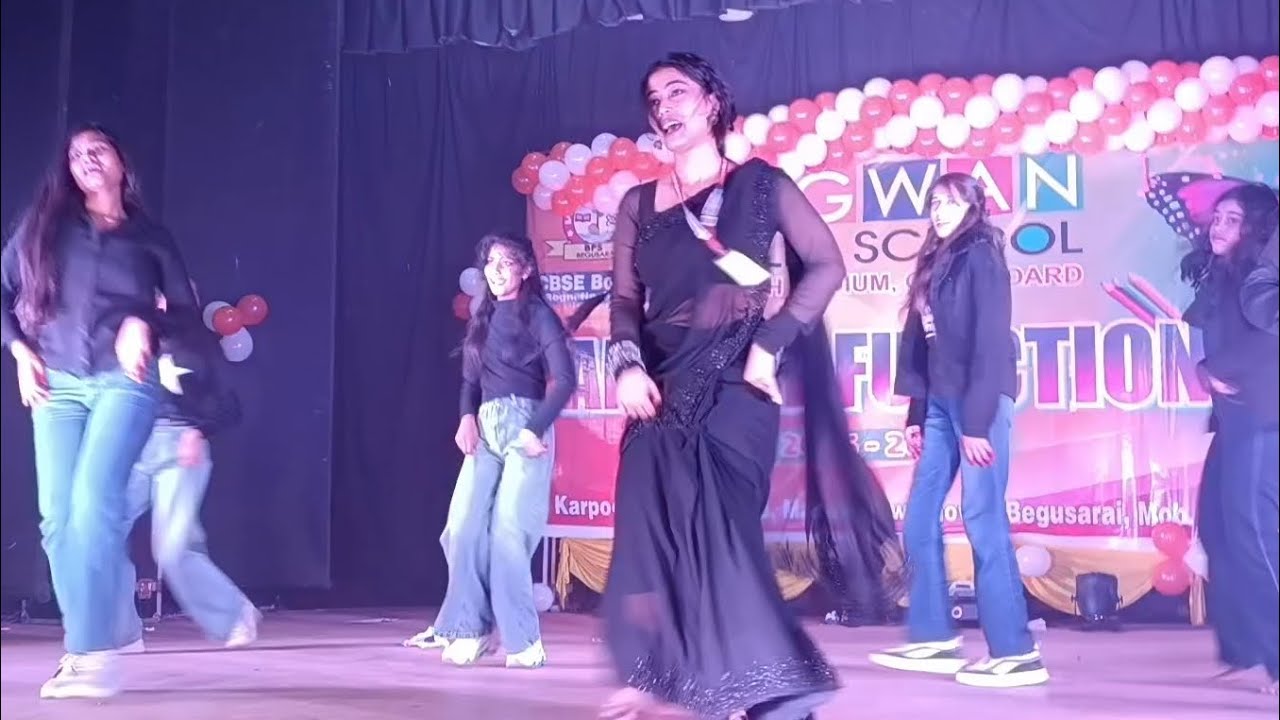 Annual Function Dance 2025 | Dance Teacher With Students | 80's Hit ...