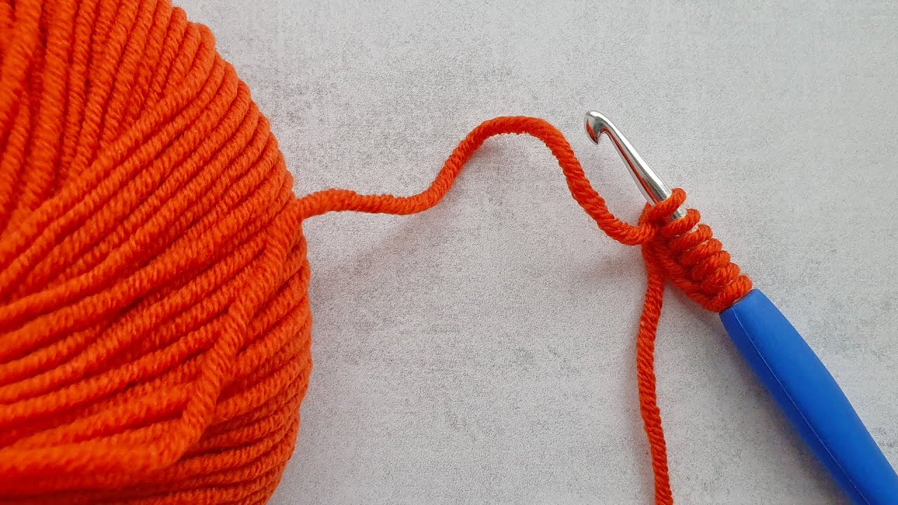 So simple and pretty! I fell in love with this nice crochet pattern. So ...