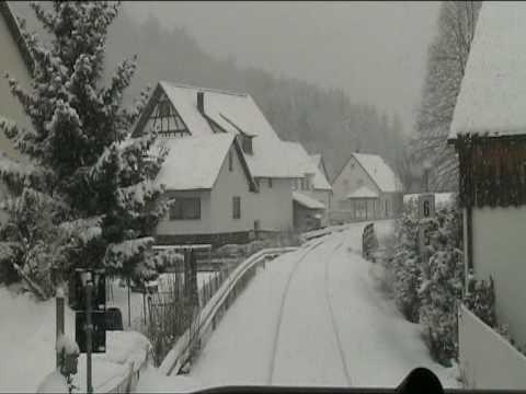 Ortsdurchfahrt in Neufra (Hohenz) mit der HzL.MOD - YouTube