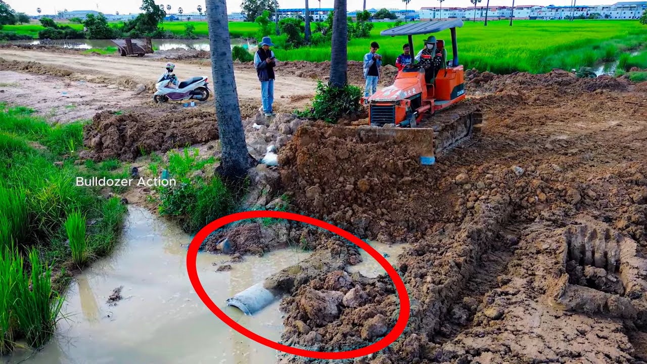 Amazing!! Filling soil into the rice field to widen the road operate by ...