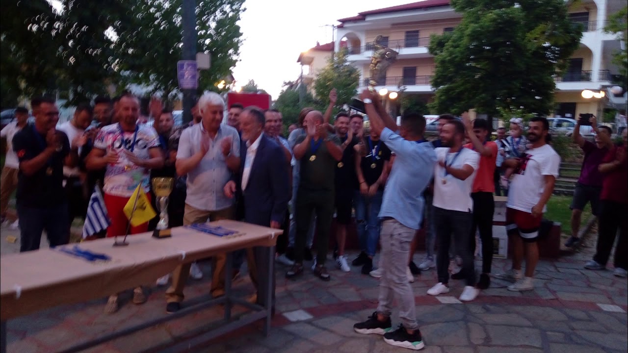 ΕΘΝΙΚΟΣ ΓΙΑΝΝΙΤΣΩΝ: Η ΒΡΑΒΕΥΣΗ ΤΗΣ ΚΑΤΑΚΤΗΣΗΣ ΤΟΥ ΠΡΩΤΑΘΛΗΜΑΤΟΣ & ΤΟΥ ...