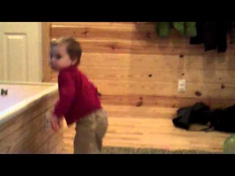 Tai Chi Dancing to Ponyo Song