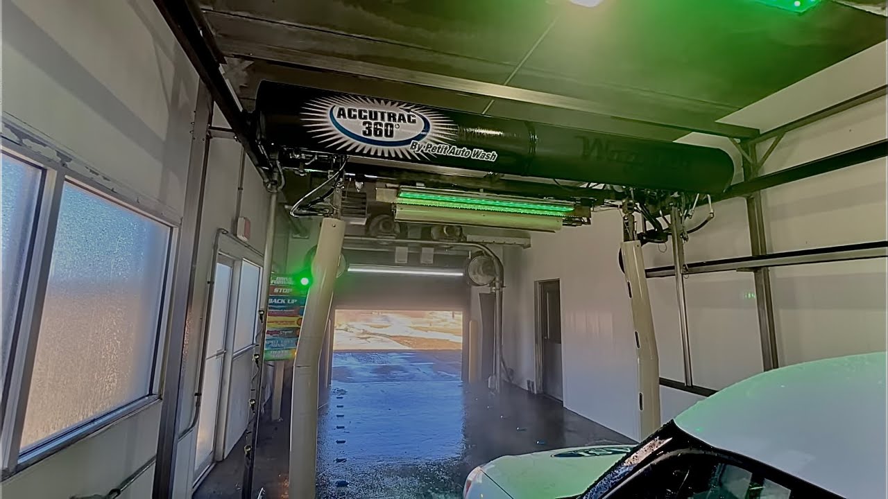 Petit 360 Touchless Automatic Car Wash - YouTube