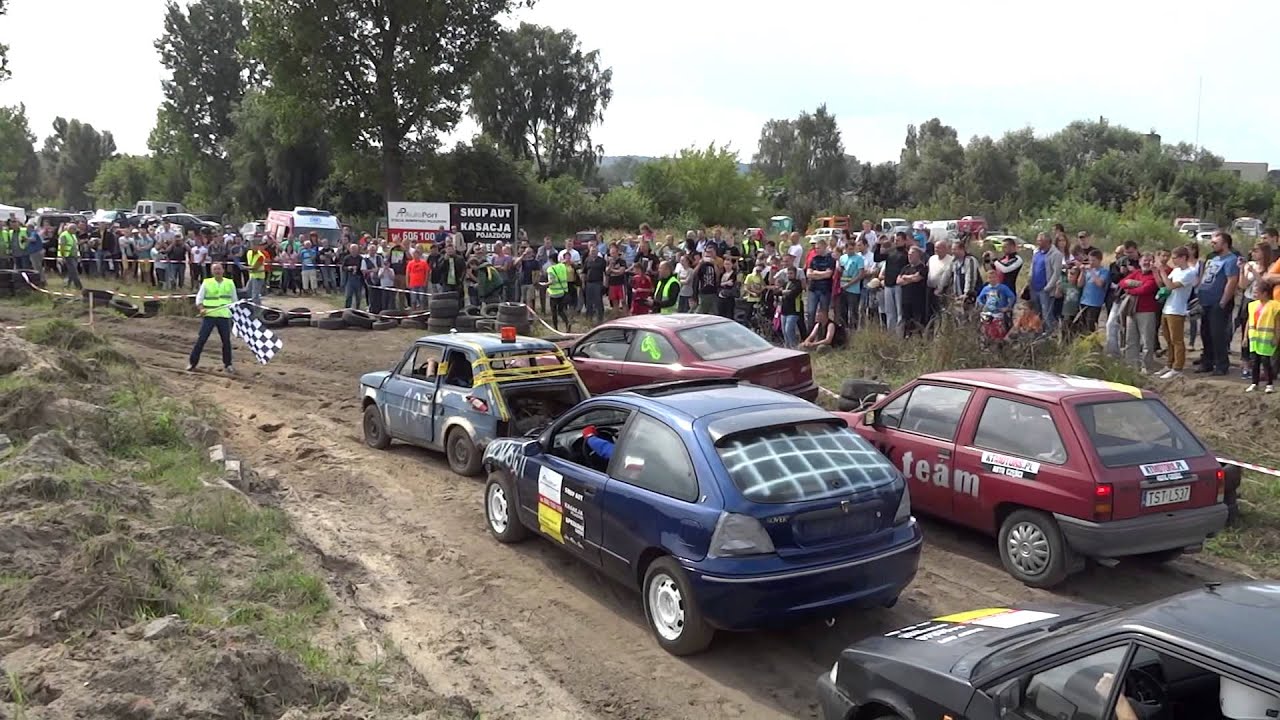 Maluch Rally- wrak Fiat 126p Off Road Racer - YouTube