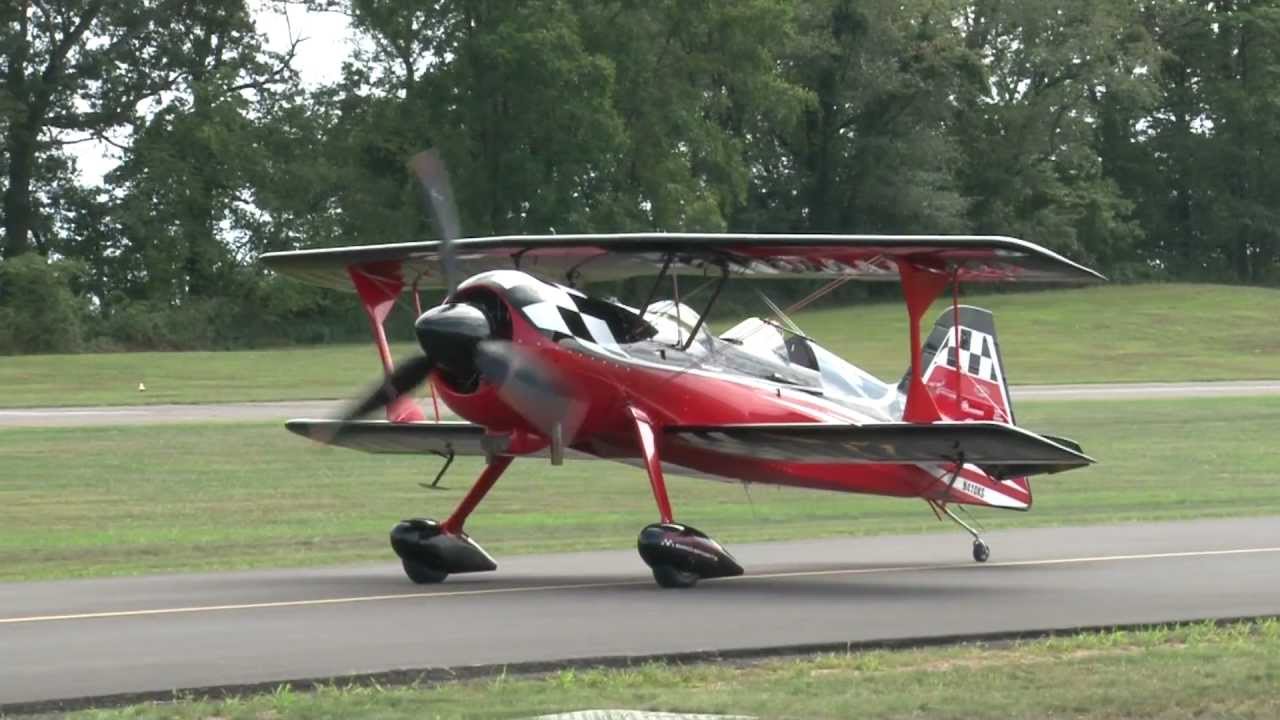 2012 New Garden Airshow - Kendal Simpson - YouTube