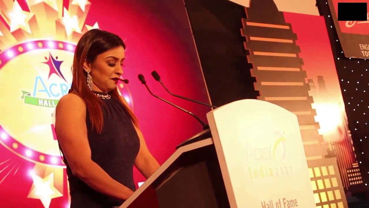 Emcee Aakriti Narula - YouTube