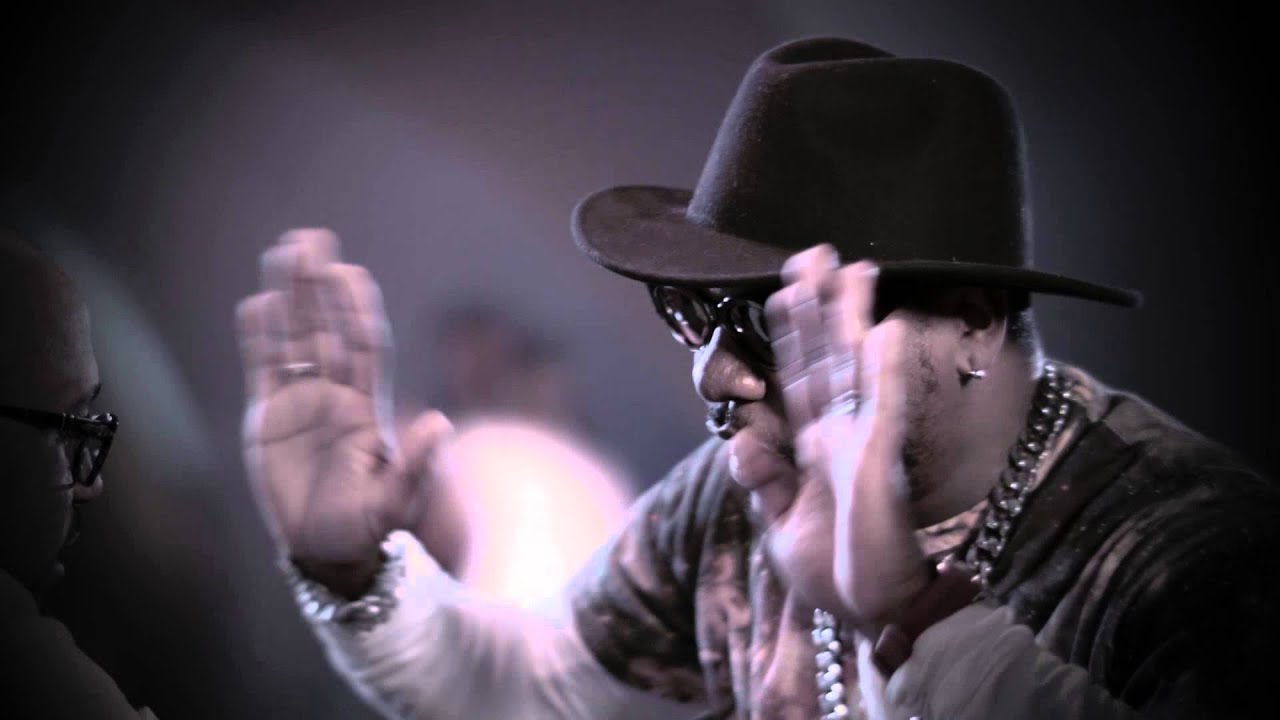 Kalibrados - Barman - YouTube