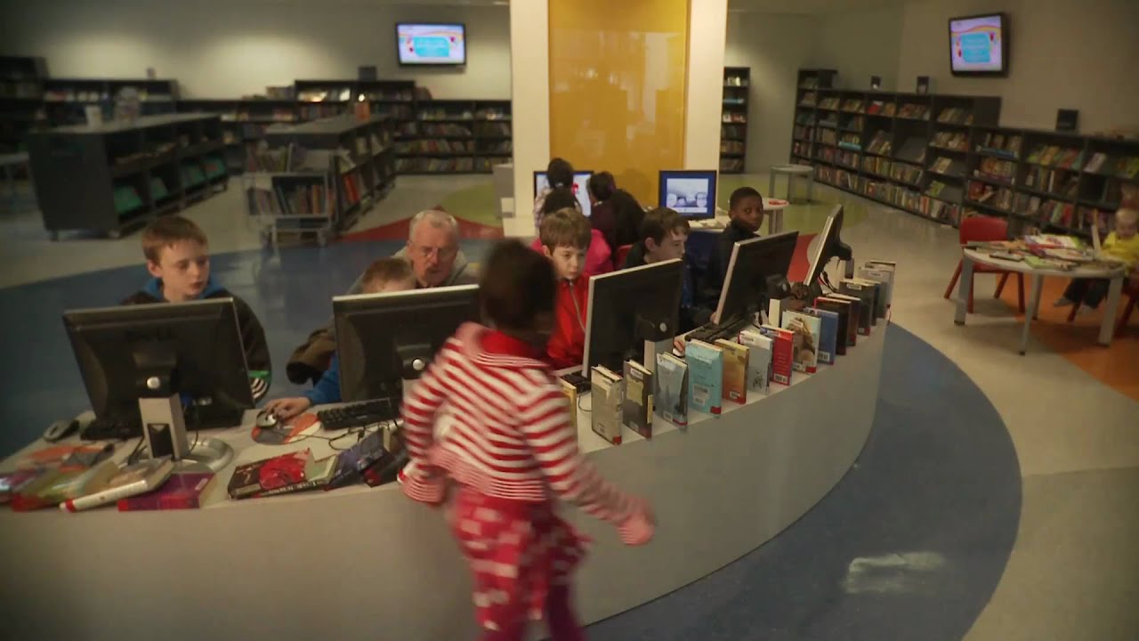 Library Ireland Week 2011 - Book Dominoes - YouTube