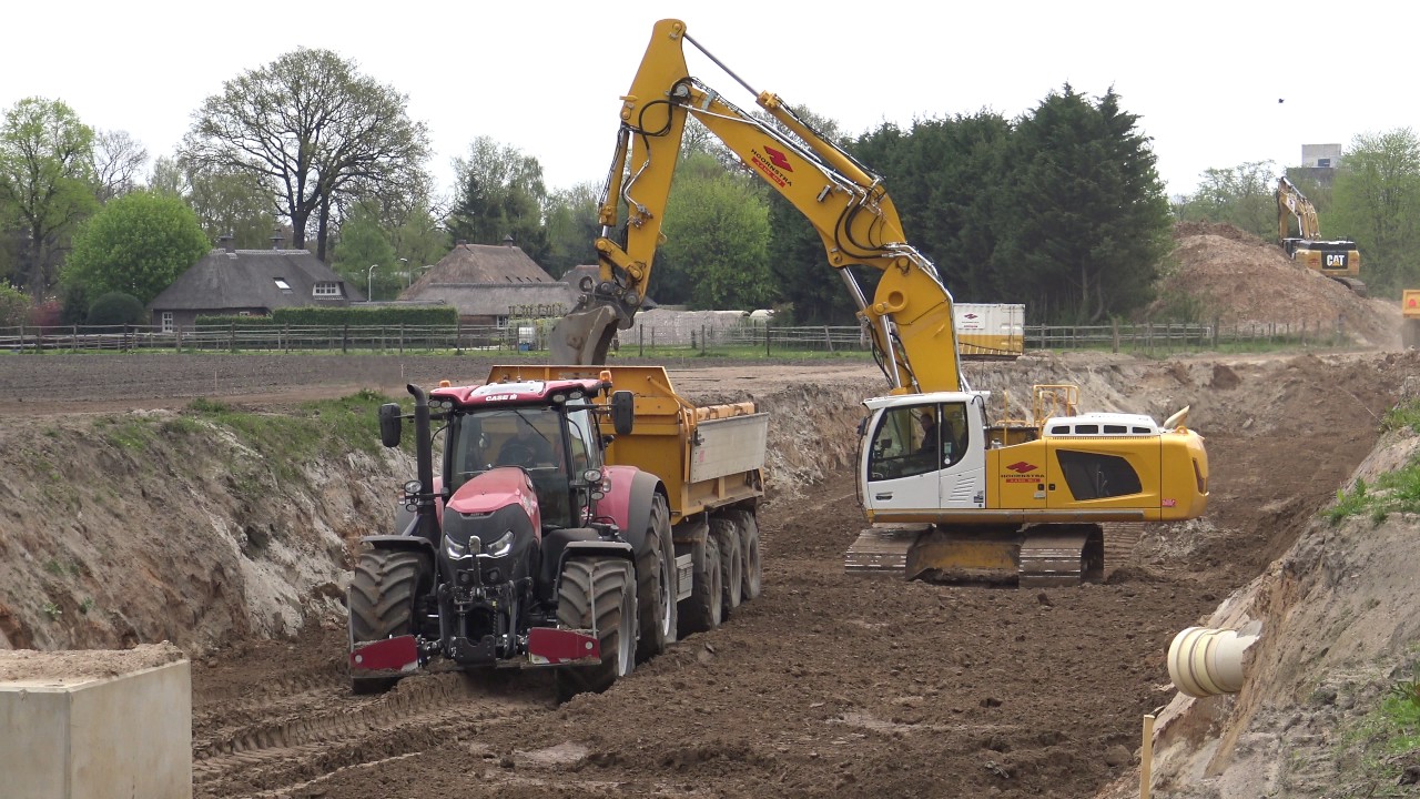 CASE IH OPTUM 270 CVX MET EEN 3 ASIGE ALASCO DUMPER CASE PUMA 200 GROND ...