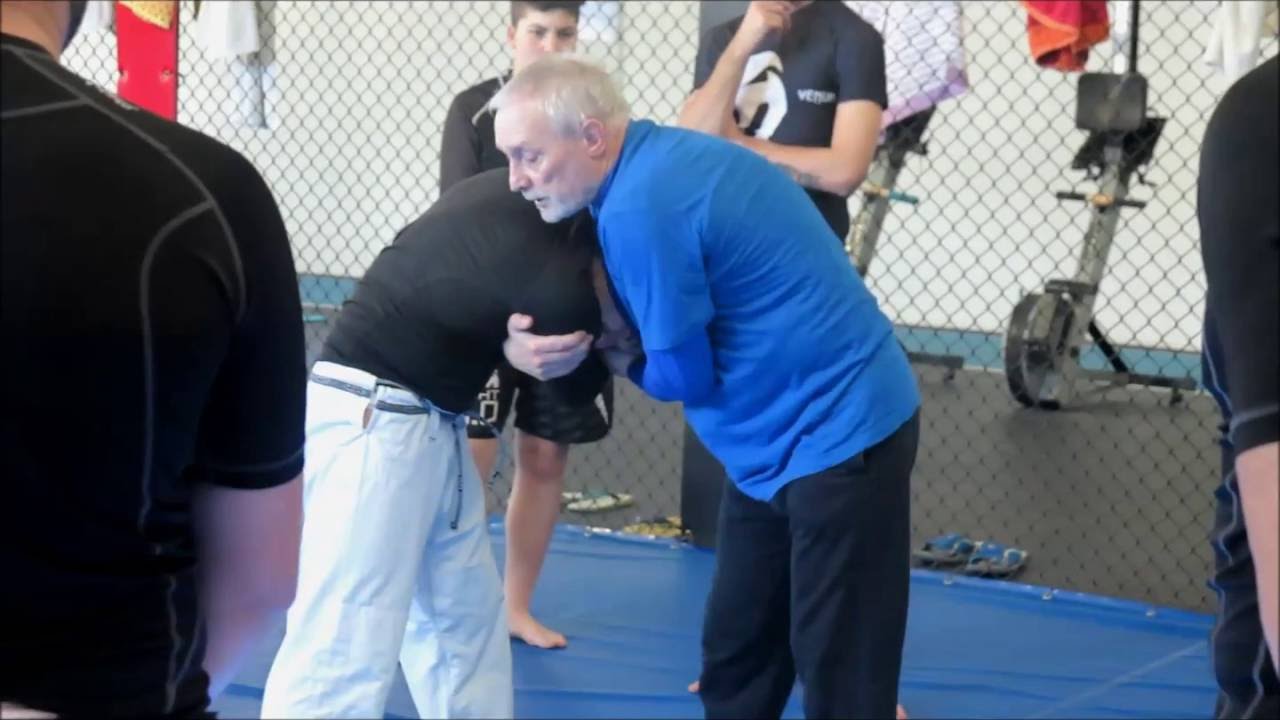 Tecniche adatte al Grappling ed MMA - YouTube