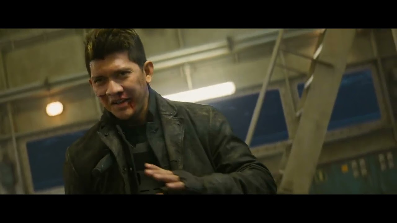 Jason Statham vs Iko Uwais {Expendables 4 } fight scene - YouTube