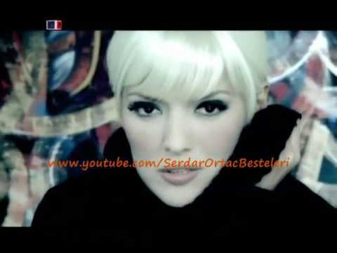 Demet Akalın   Bittim Söz Müzik  Serdar Ortaç   YouTube