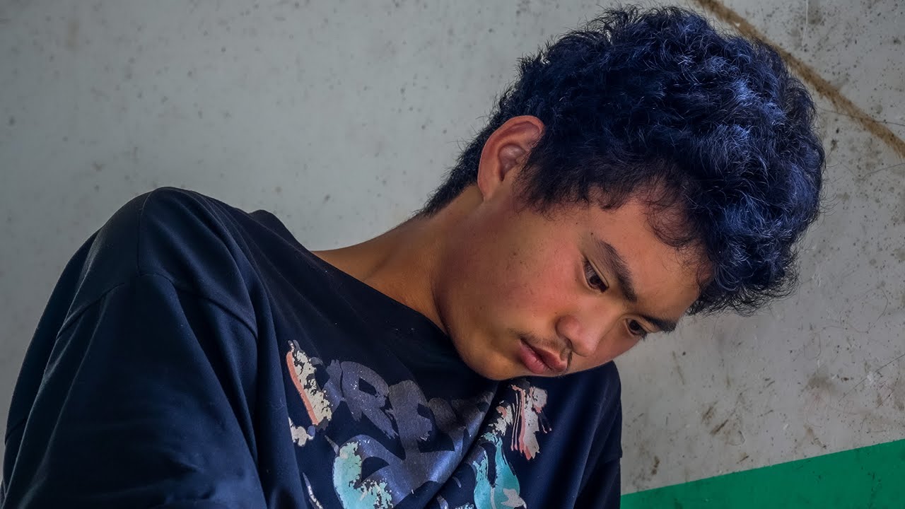 China’s “Ice Boy” in 2025: Young Uncle Leaves School and Works in ...