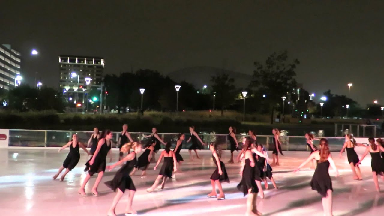 Houston Starz Theatre on Ice @ Dicovery Green Park, Houston TX - YouTube