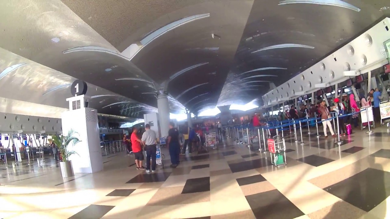 Check in Counter Bandara Kualanamu Medan Sumatera Utara - YouTube
