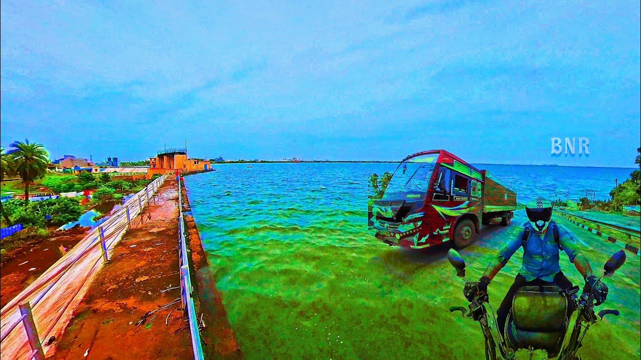 RE Thunderbird 350 - Solo Trip to Puzhal Lake | 360° View (Surround ...