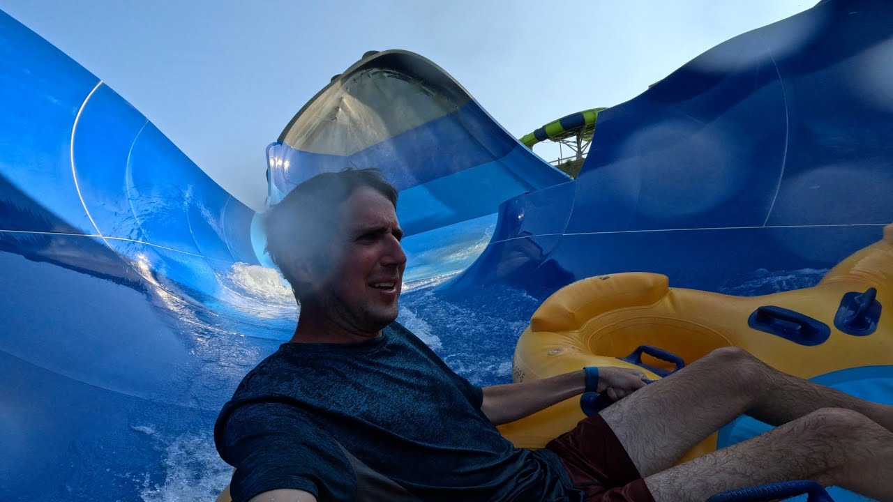 Blue Mountain Mayhem family raft slide at Soaky Mountain Waterpark ...