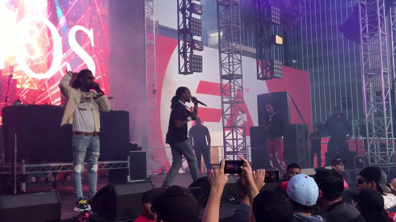 Migos Perform "Walk It Like I Talk It" During Surprise Concert at EA ...