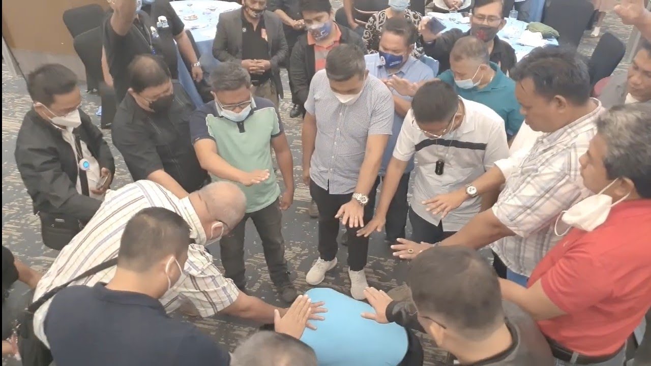 Cebu Province Pastors Support "Tesdaman" Joel Villanueva - YouTube