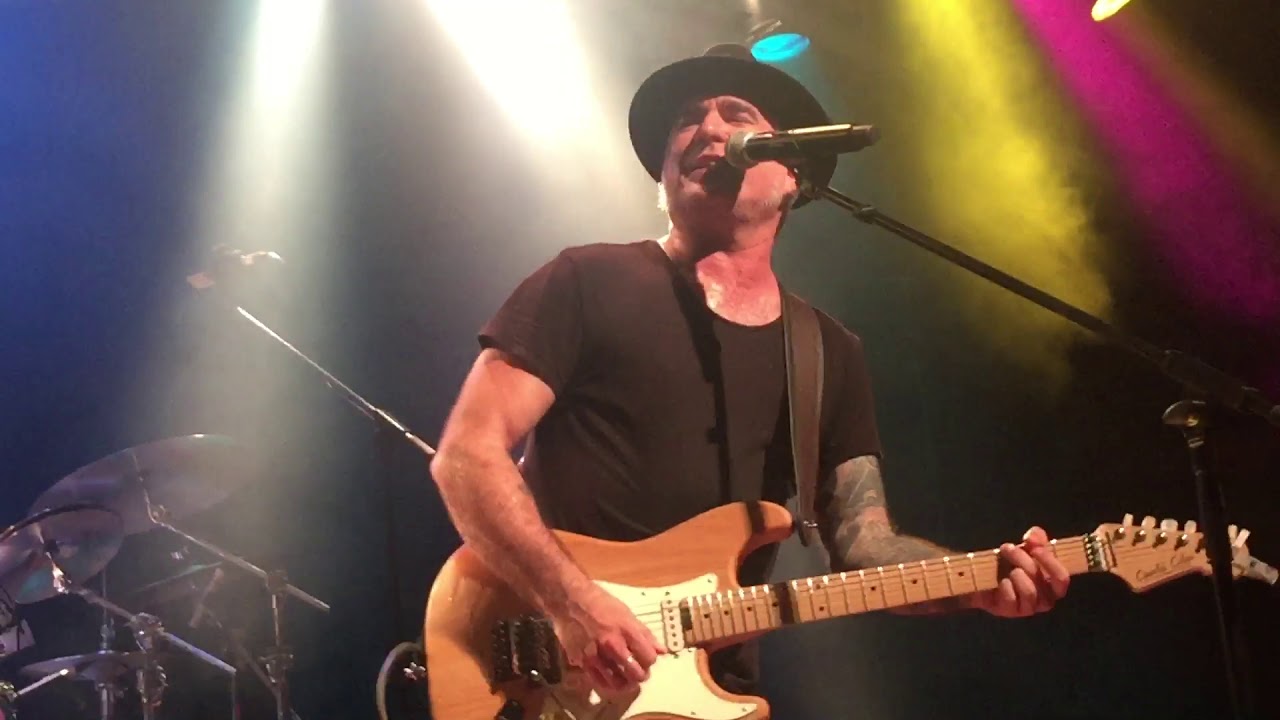 Southern Sons - Heart In Danger - YouTube