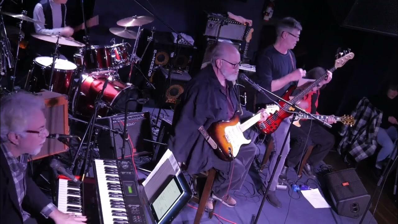 The HiFis - Lucy Webb - LIVE at Jilly's Music Room - Akron, OH! - YouTube