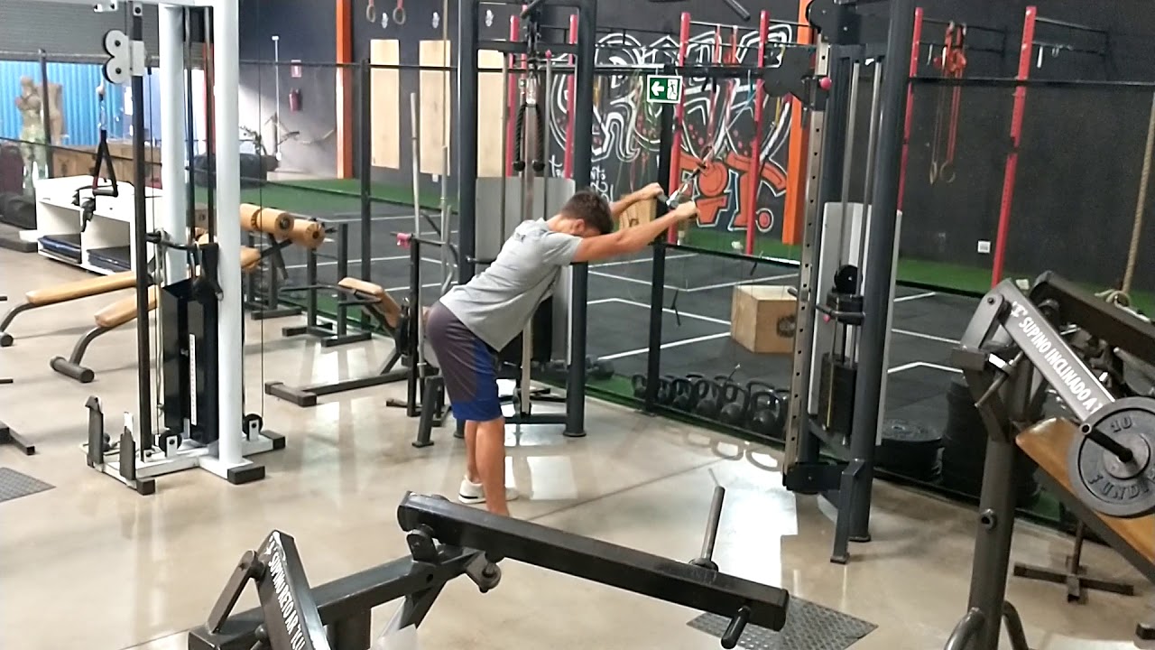 Pullover no Cross ou pulley (pulldown) - YouTube