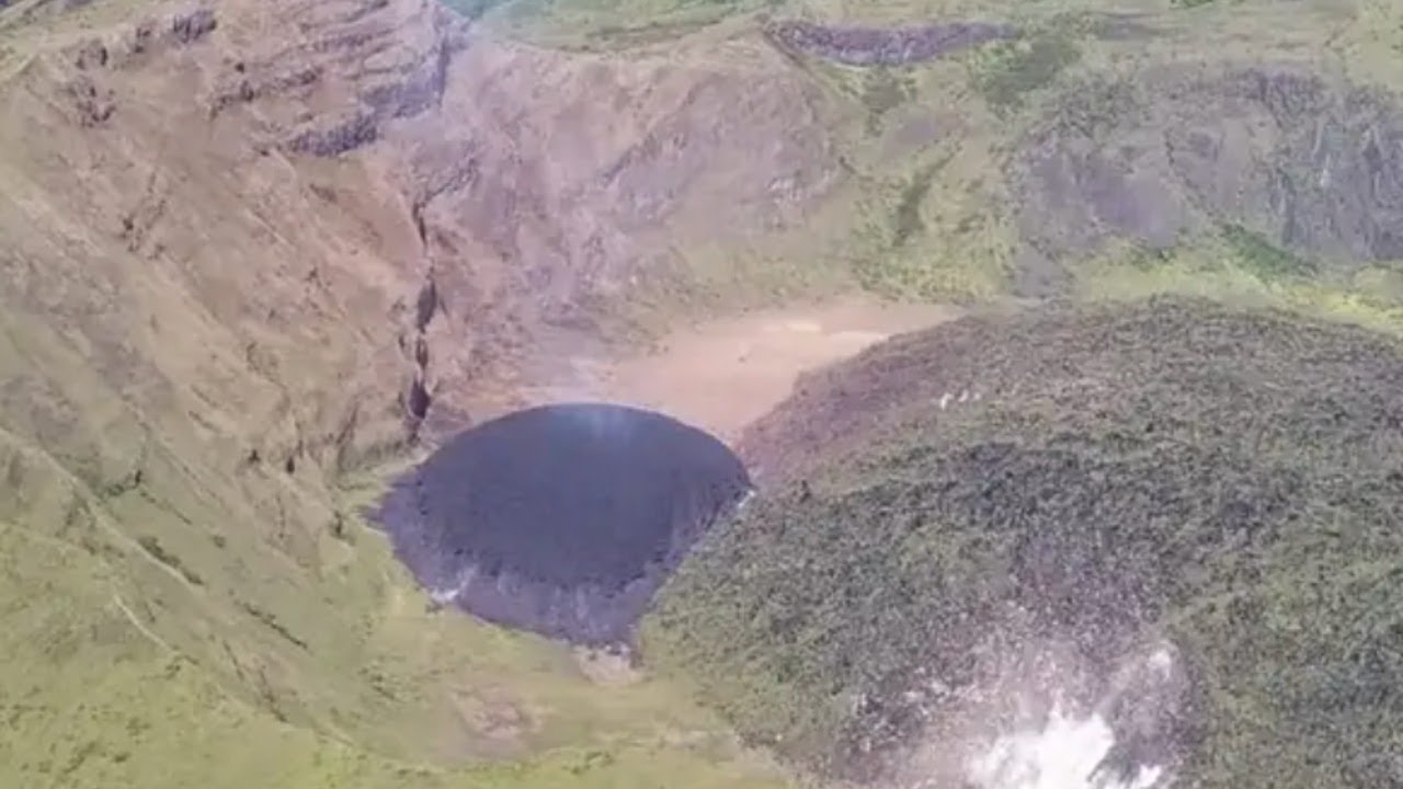 Breaking: "Caribbean Island Volcano On High Alert" 100,000 In Danger ...