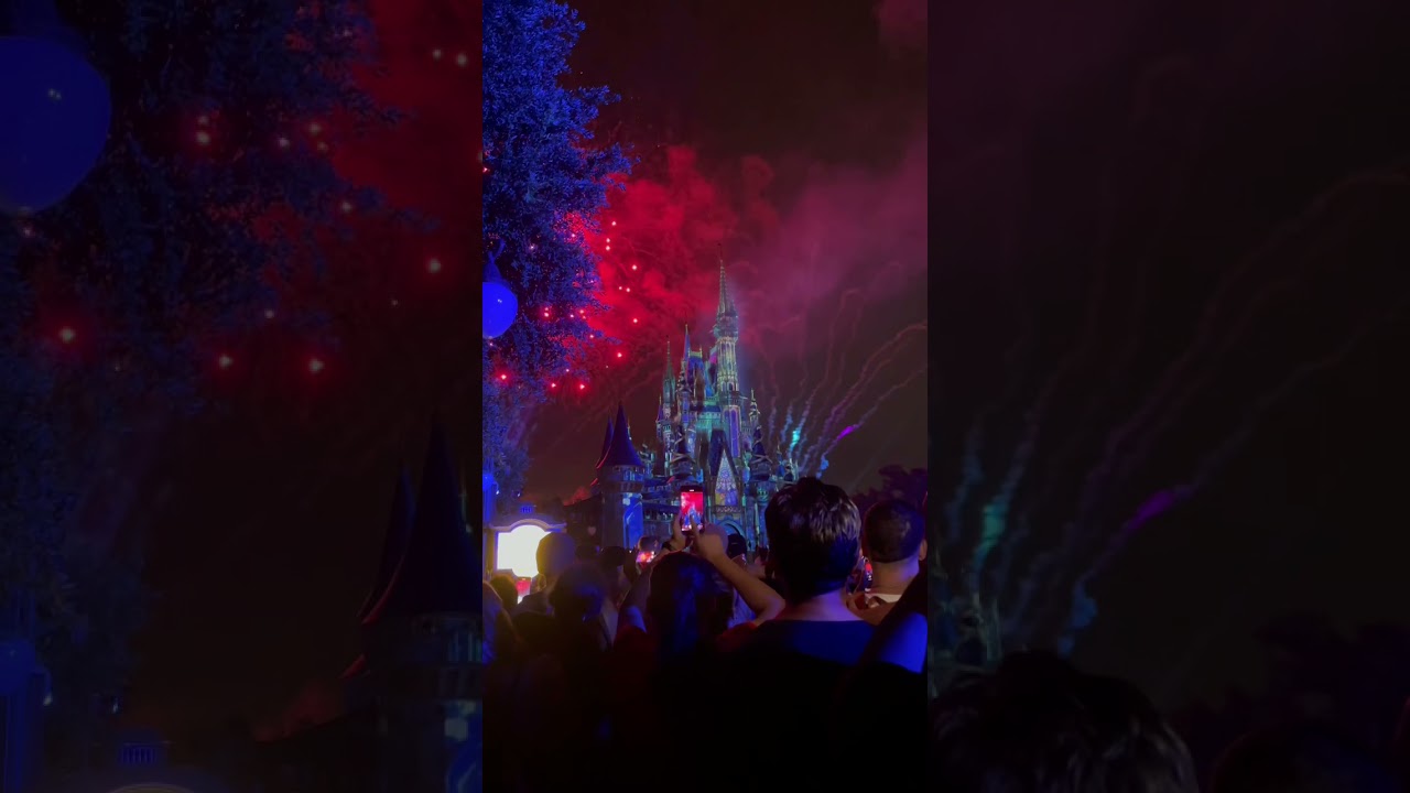 Fire works at Disney world magic kingdom - YouTube
