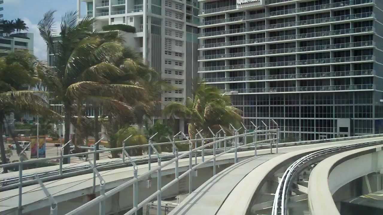 Riding MetroMover in Miami (omni loop) - YouTube