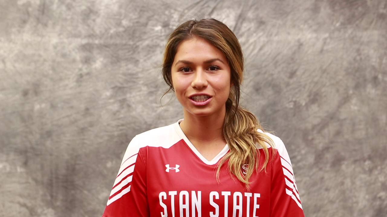 Clarissa Sandoval - Stanislaus State Women's Soccer - YouTube
