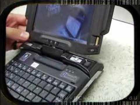 Fujitsu Lifebook U1010 UMPC review - YouTube