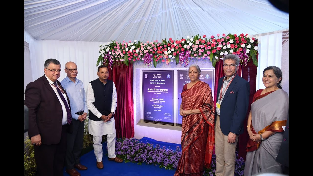 Union FM Smt. @nsitharaman inaugurated the #KendriyaGStParisar by ...
