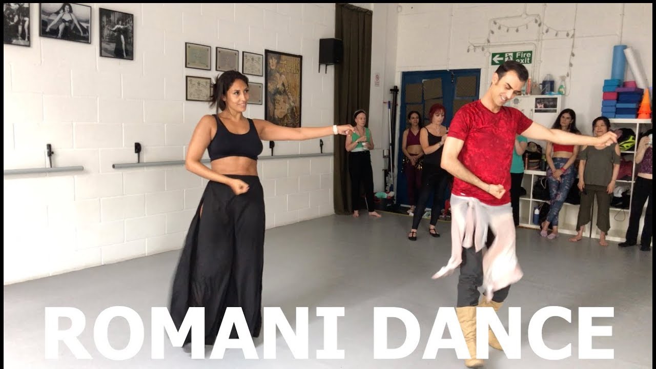 Romani dance: Dancer Ozgen is teaching a local dance in London - YouTube