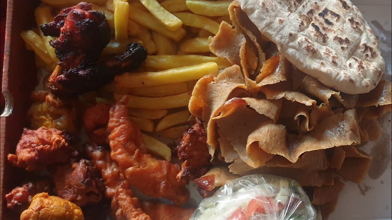 MUNCHIE box review from Macdonners 🙂 GREAT VALUE - YouTube