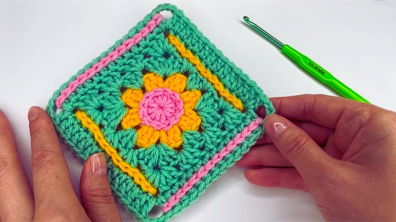 NEW granny square crochet for beginners - YouTube