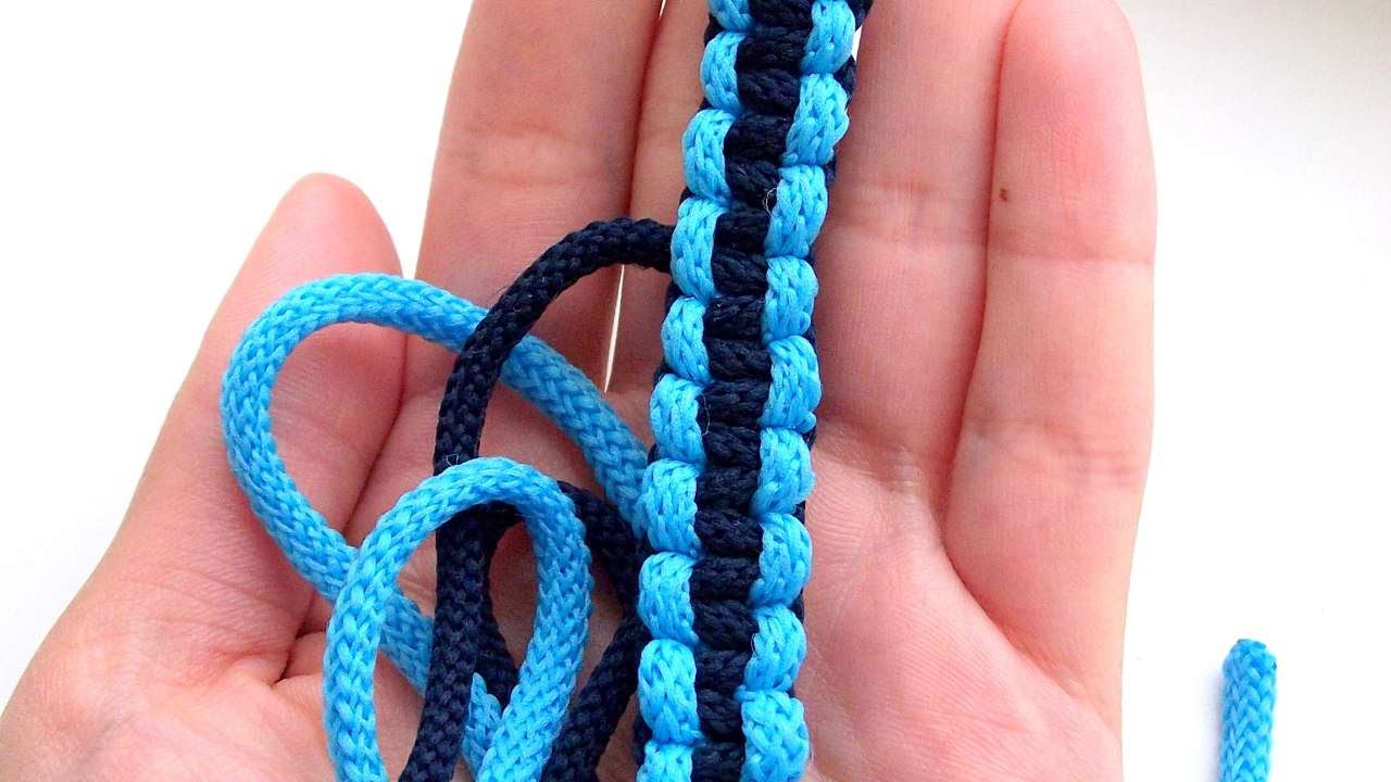 How To Weave Shamballa Bracelet - DIY Crafts Tutorial - Guidecentral ...