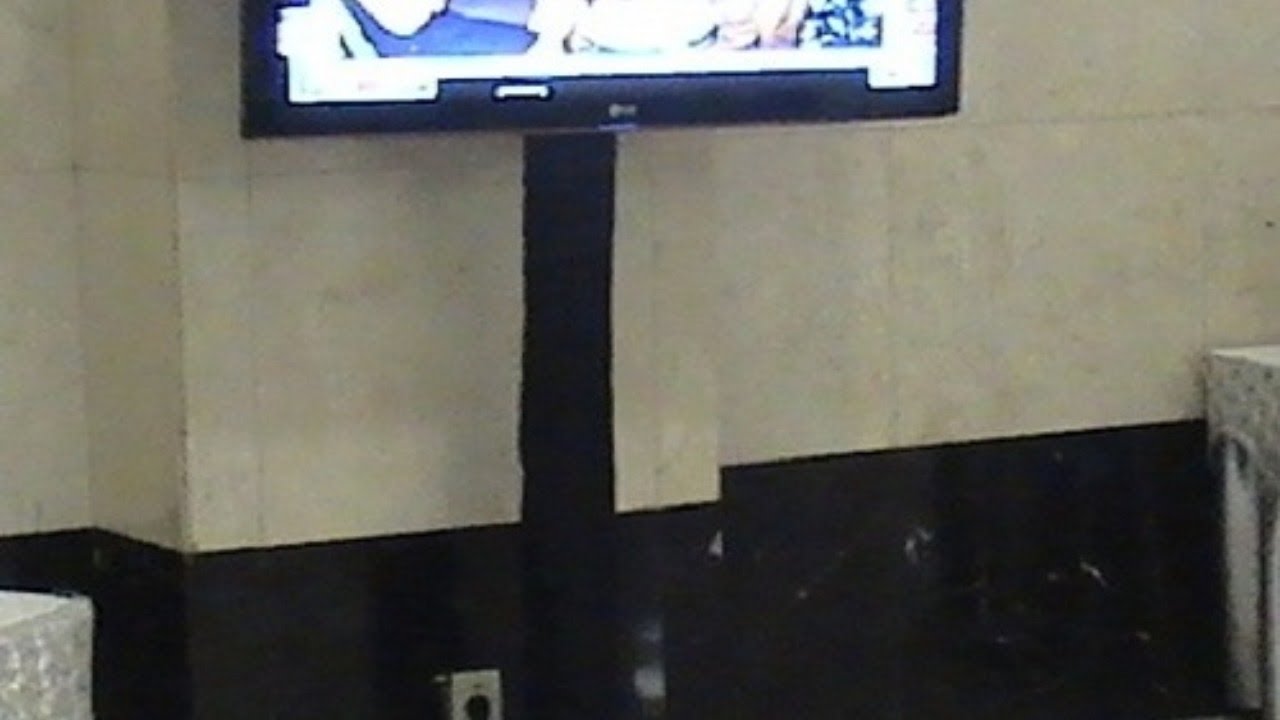 Sewa LED TV 65 Inch Rental TV Plasma 42, 50, 60 Inch Jakarta - YouTube