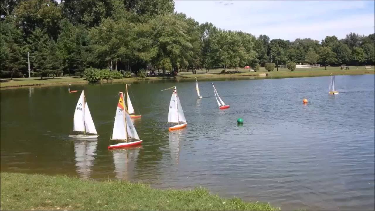 Soling One Meter Race Four 8/30/16 - YouTube