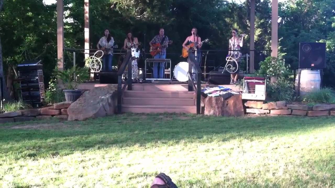 The Trishas - YouTube