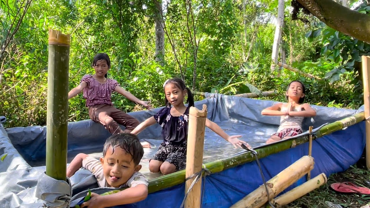 24 JAM BOCIL MANDI DIHUTAN,DINGIN SEKALI GAYS!!😂 - YouTube