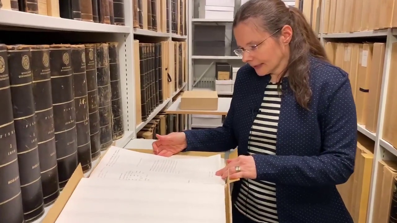 Digital visning: Historiska skatter i arkivet - YouTube