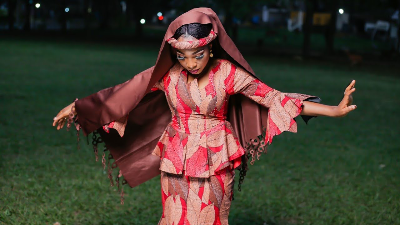 DASHEN SO... Latest Hausa Song 2019 - YouTube