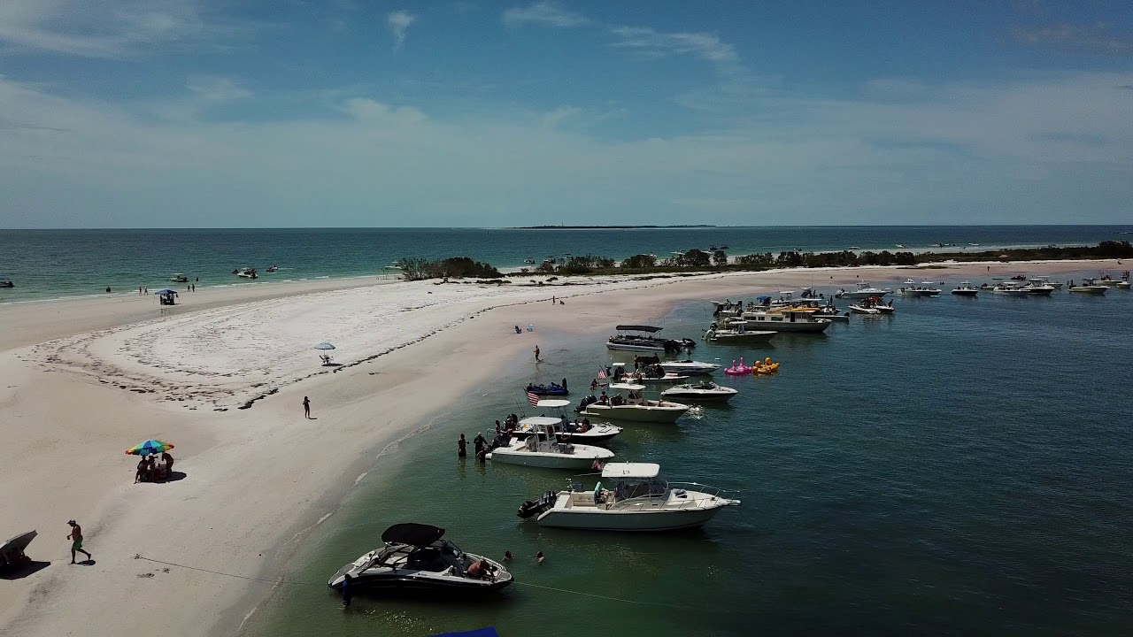 Three Rooker - North Island - YouTube